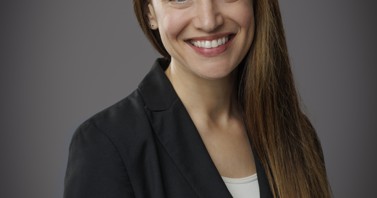 Jenelle L. Neubecker